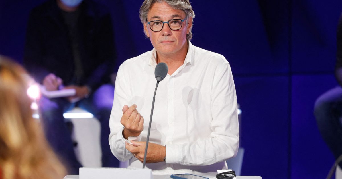 Alain Marschall (Les Grandes gueules) enguirlandé par sa femme, ce qu ...