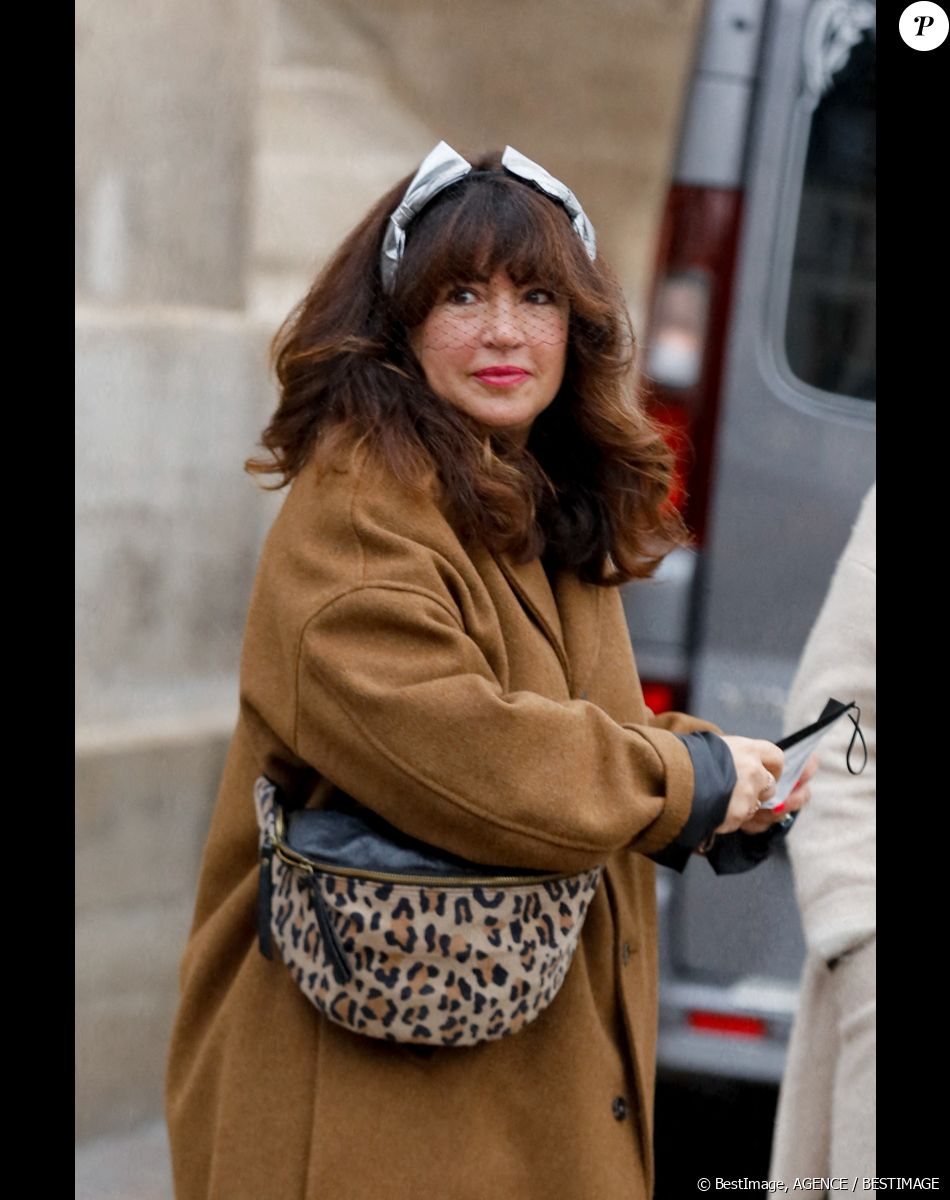 Elsa Wolinski unie par le passé à un célèbre réalisateur : son mariage ...