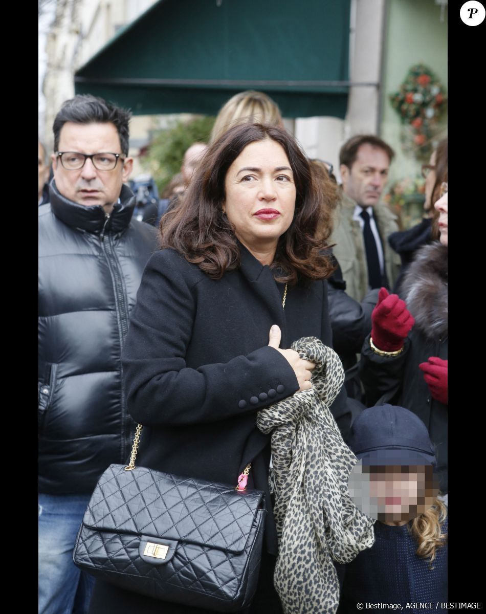 Elsa Wolinski unie par le passé à un célèbre réalisateur : son mariage ...