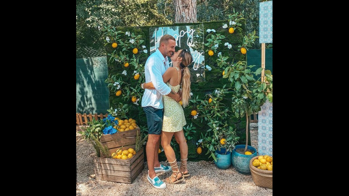 Photo : Hilona et Julien Bert sur Instagram, juillet 2020. - Purepeople