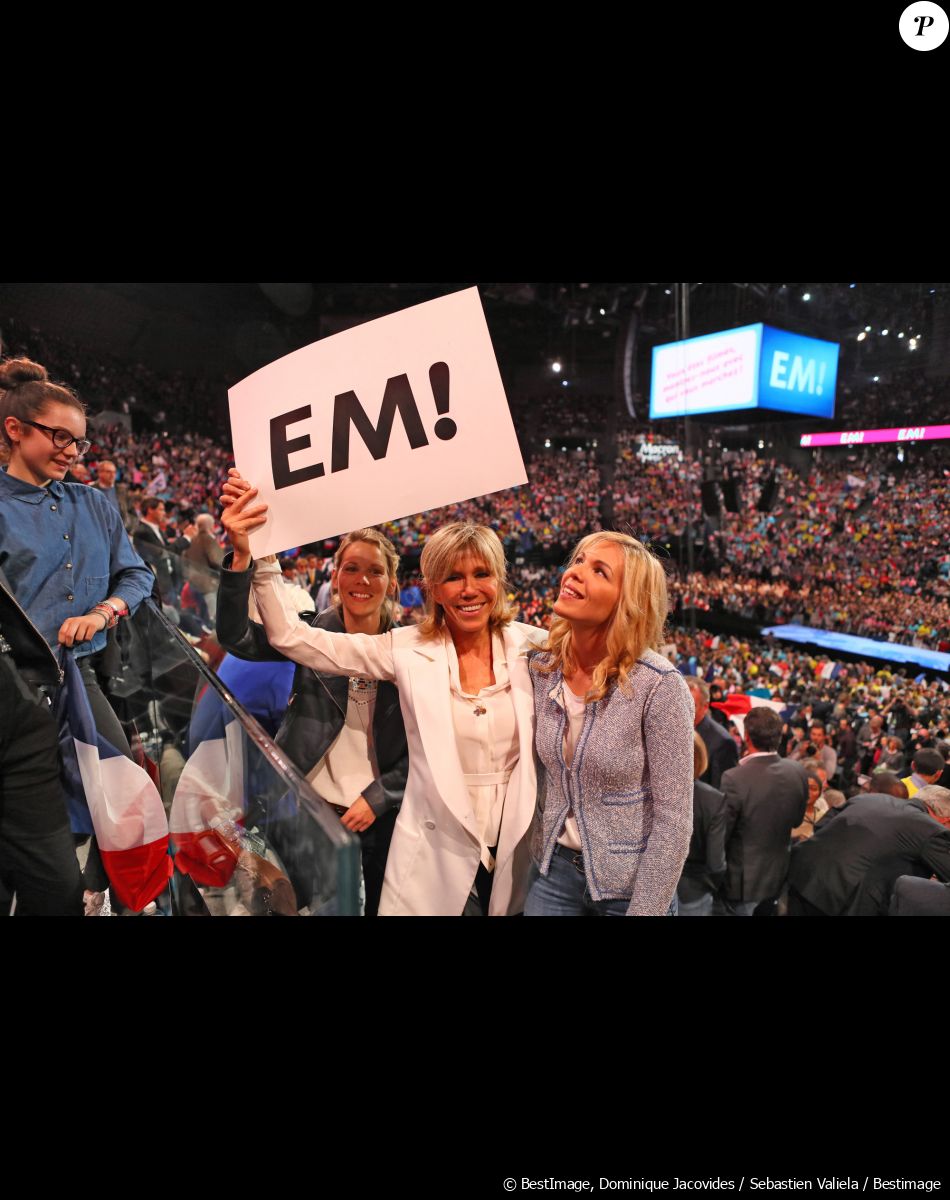 Brigitte Macron réunie avec Emmanuel : journée ski en famille avec les ...