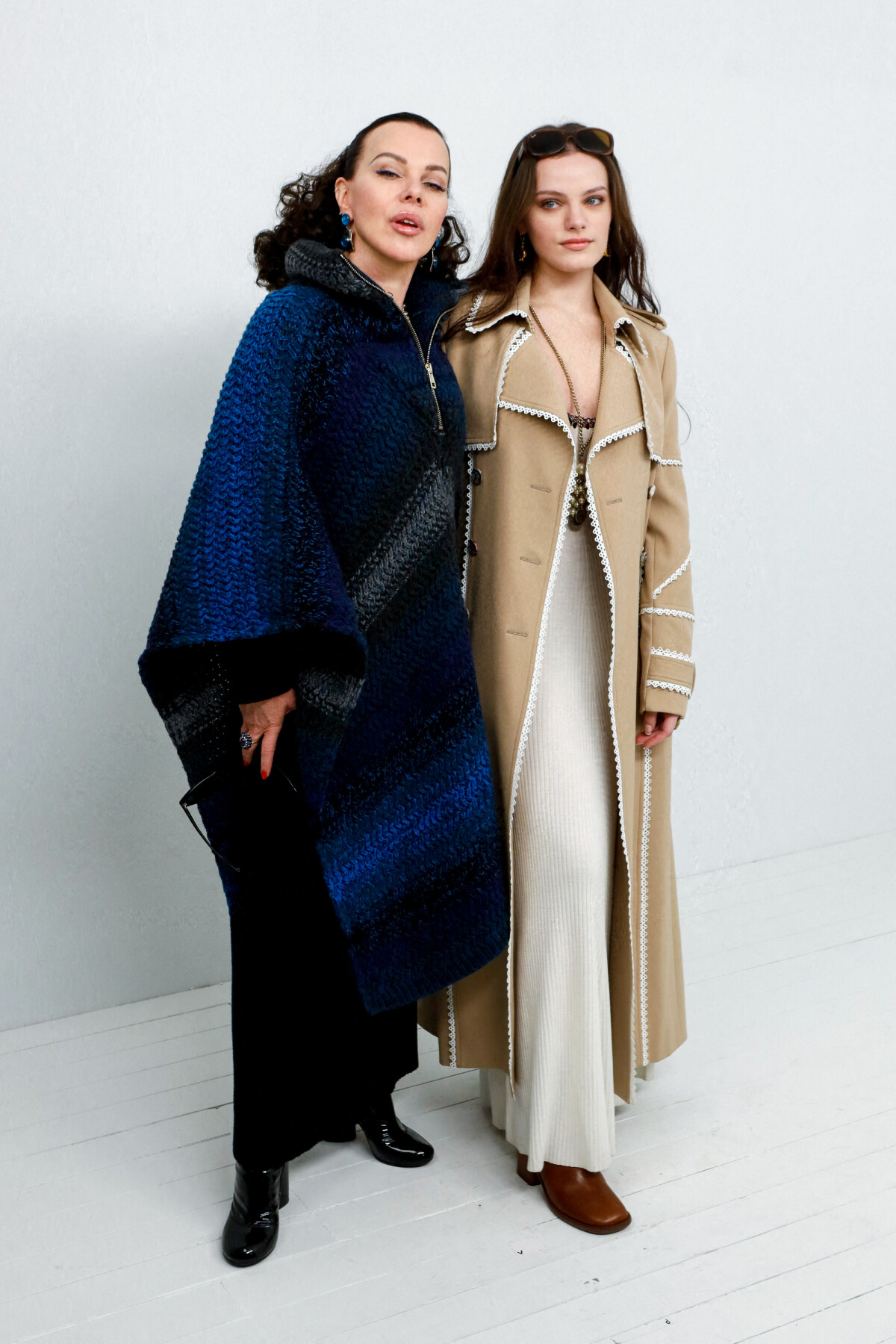 Photo : Debi Mazar - Défilé Chloé prêt-à-porter automne-hiver 2023-2024 ...