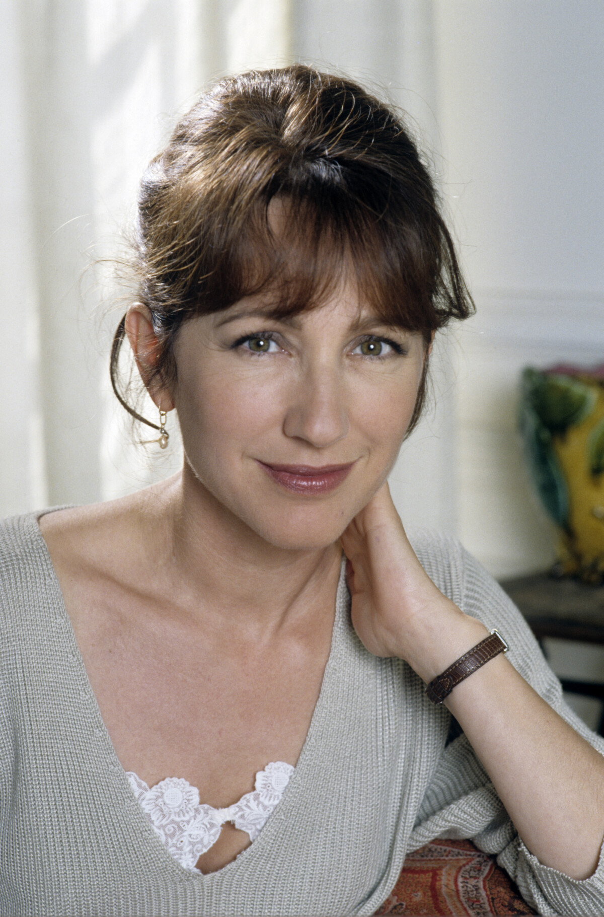 Photo : En France, à Paris, portrait de Nathalie Baye chez elle en 1991 ...