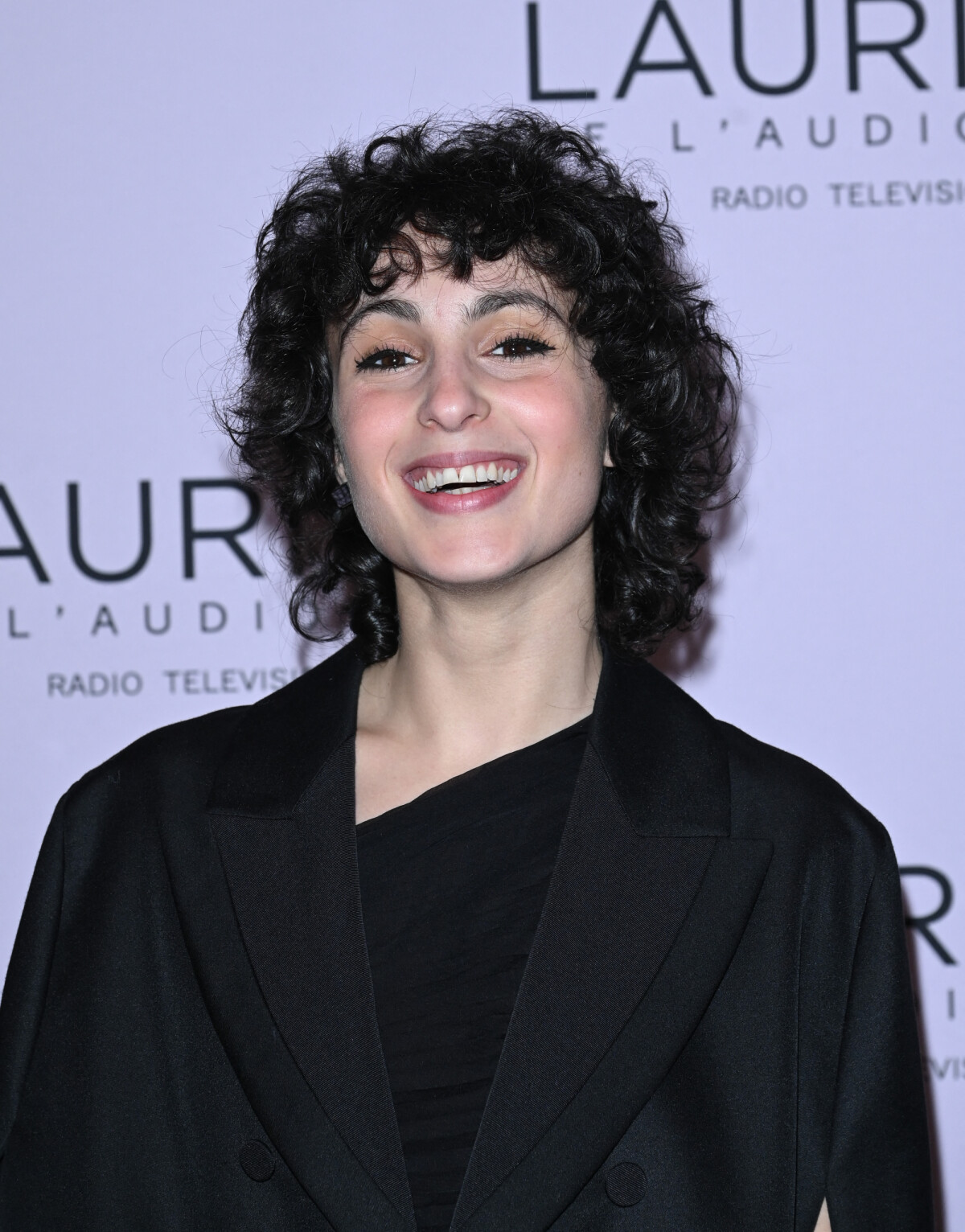 Photo : Elle pense qu'il sera le père de ses enfants Barbara Pravi ...