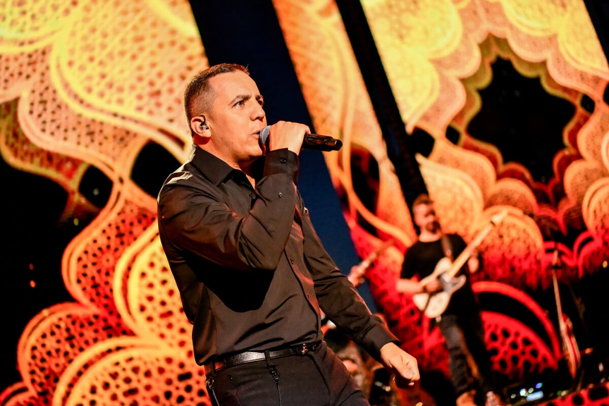 Photo : Exclusif - Sur scène le chanteur Faudel - "Africa , le Grand ...