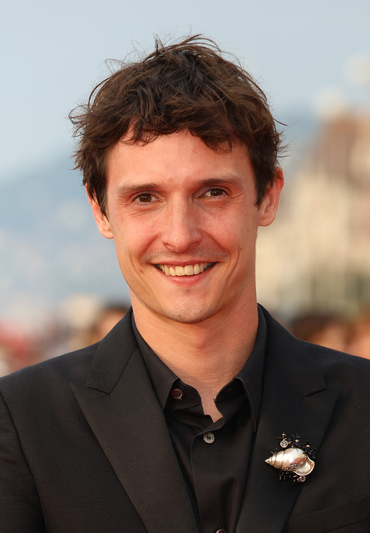 Photo : Julien Frison sur le tapis rouge de la cérémonie de clôture du ...