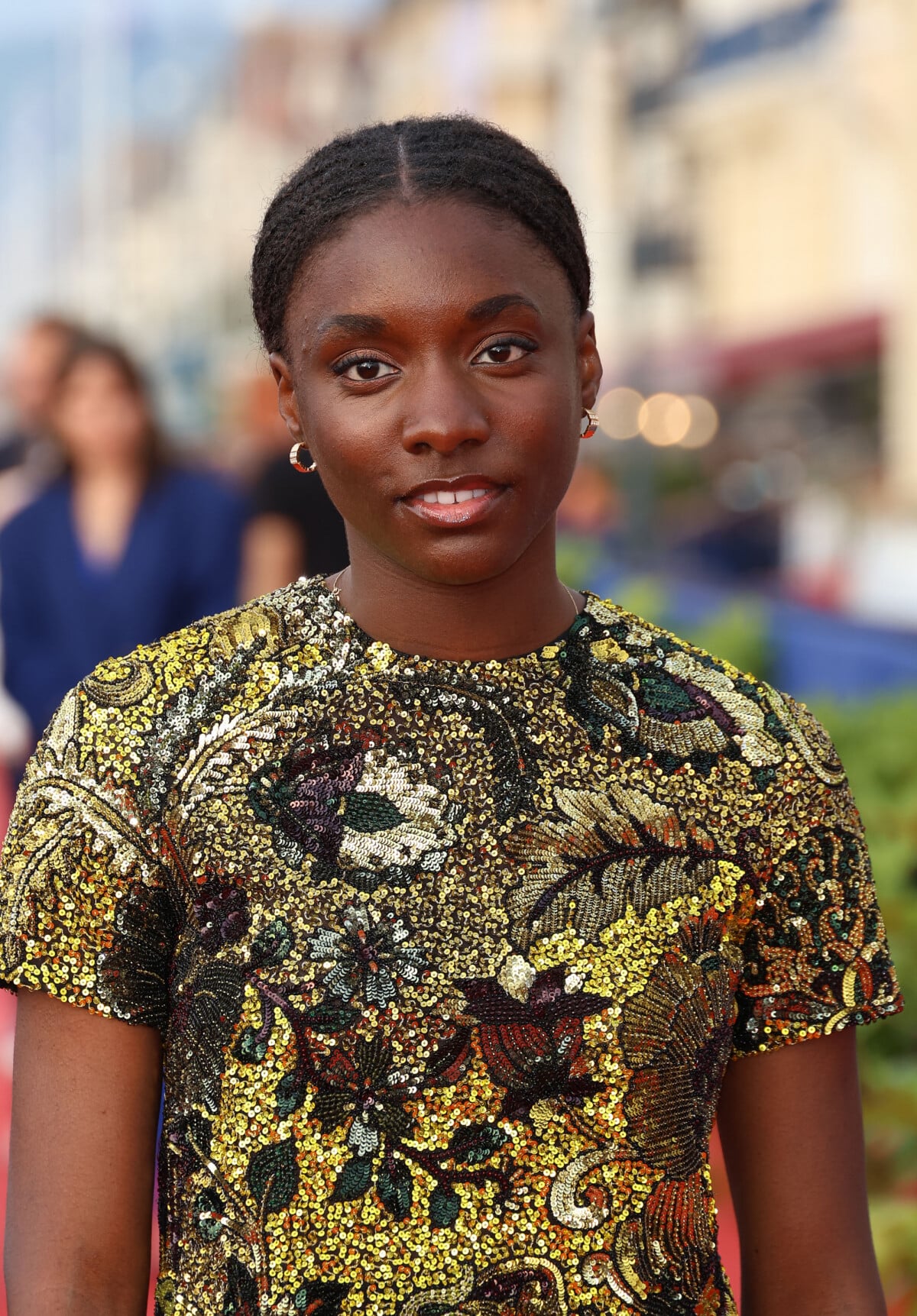 Photo : Suzy Bemba sur le tapis rouge de la cérémonie de clôture du 37ᵉ ...