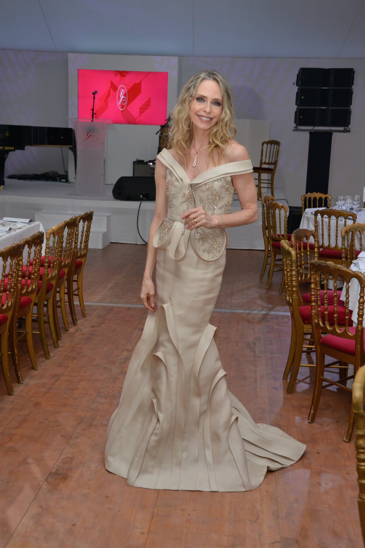 Photo : Exclusif - Tonya Kinzinger au dîner caritatif "The Global Gift ...
