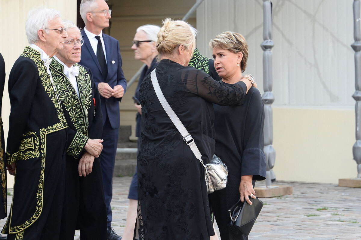 Photo : Michael Edwards, Pascal Ory, Marina Carrère d'Encausse (Fille ...