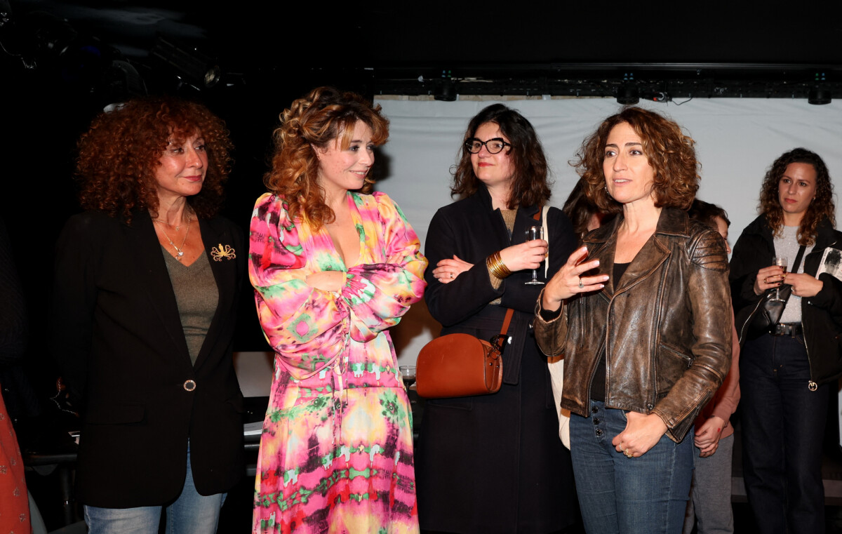 Photo : Lola Zidi et sa mère Hélène Zidi, Isabelle Saporta lors de la ...