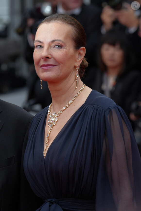 Photo : Carole Bouquet - Montée des marches du film "Killers of the ...