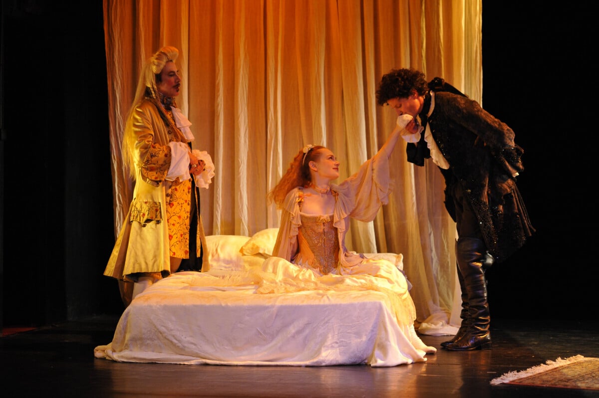 Photo : Guillaume Cramoisan, Jean-Marie Galey et Julie Judd - Pièce "Le ...