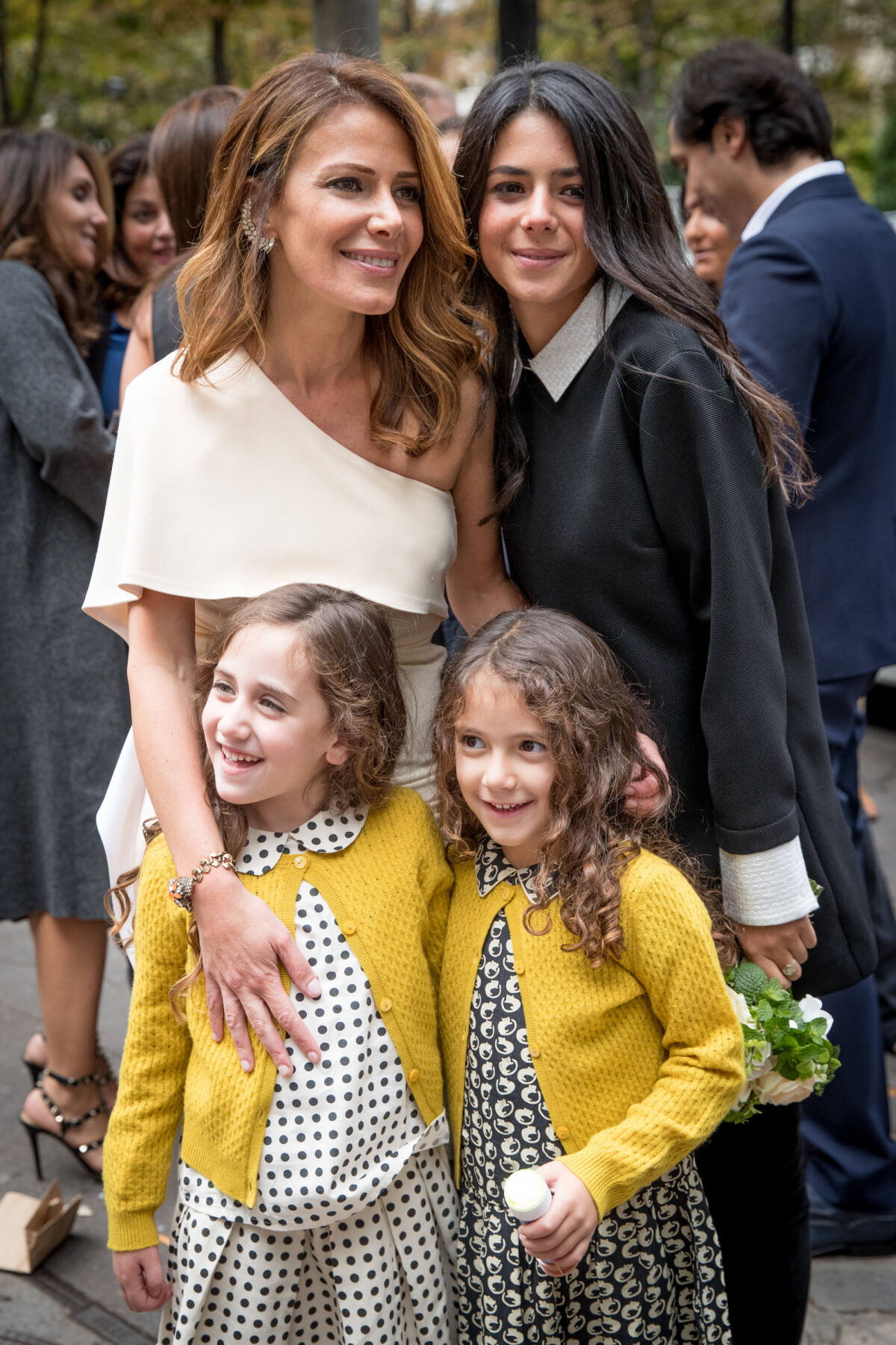Photo : Exclusif - Elsa Fayer et sa fille aînée Ambre et ses deux ...
