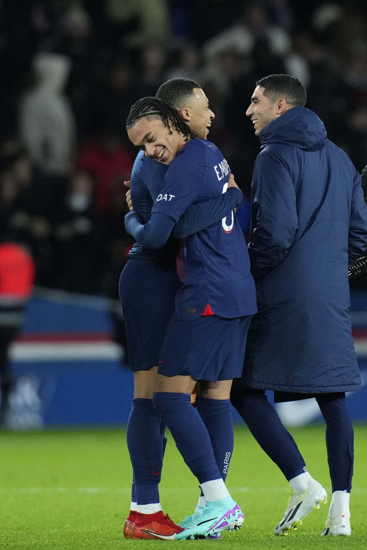 Photo : Ethan Mbappé , frère de Kylian, fait ses débuts en Ligue 1 le ...