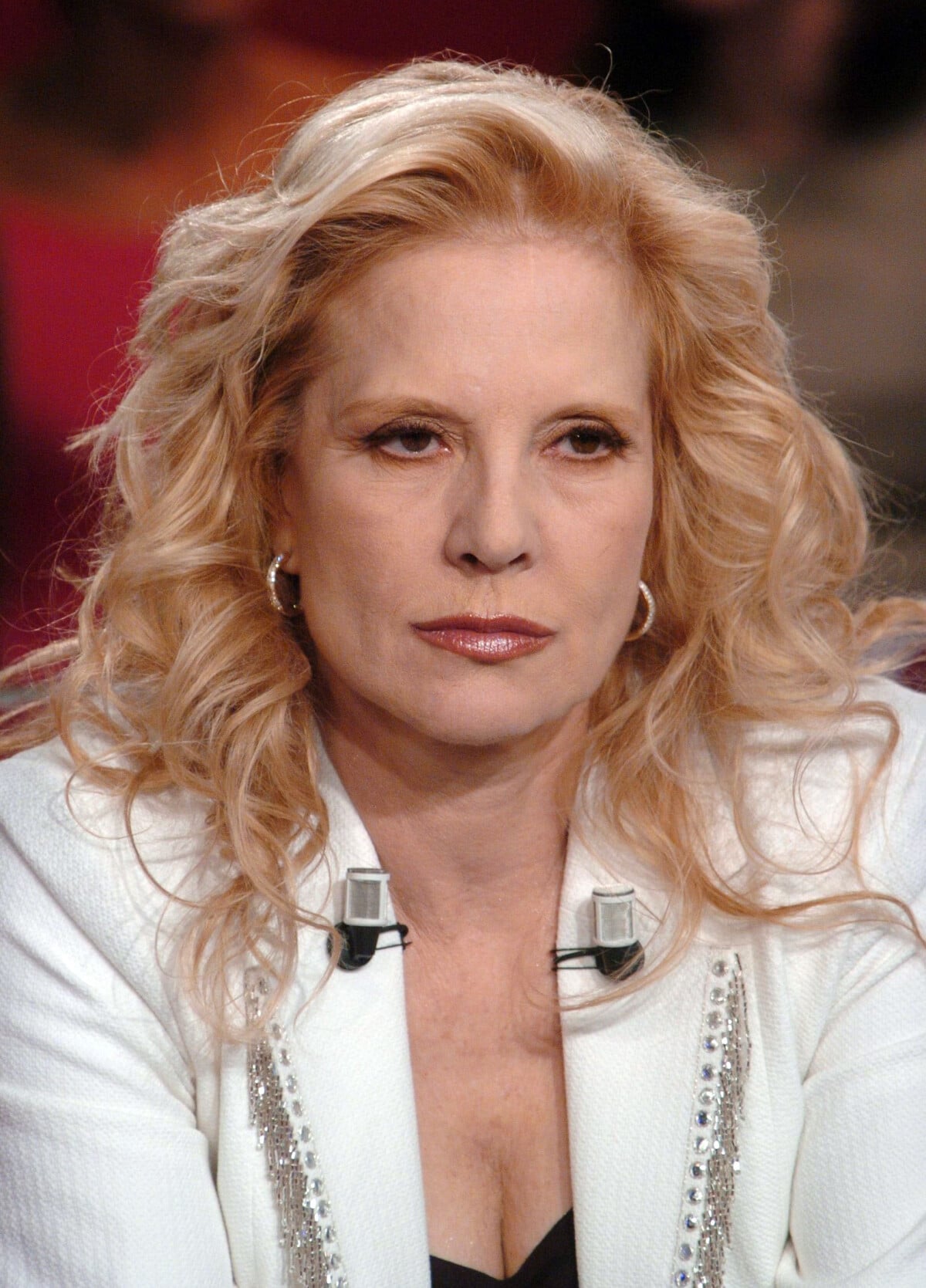 Photo : Archives - Portrait de Sylvie Vartan en 2005. - Purepeople
