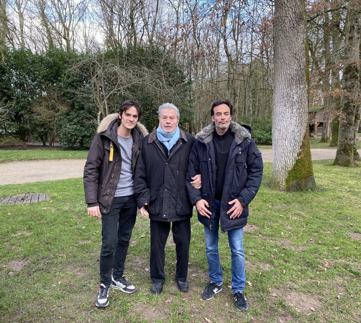 Photo : Exclusif - Alain Delon avec ses fils Anthony et Alain-Fabien ...