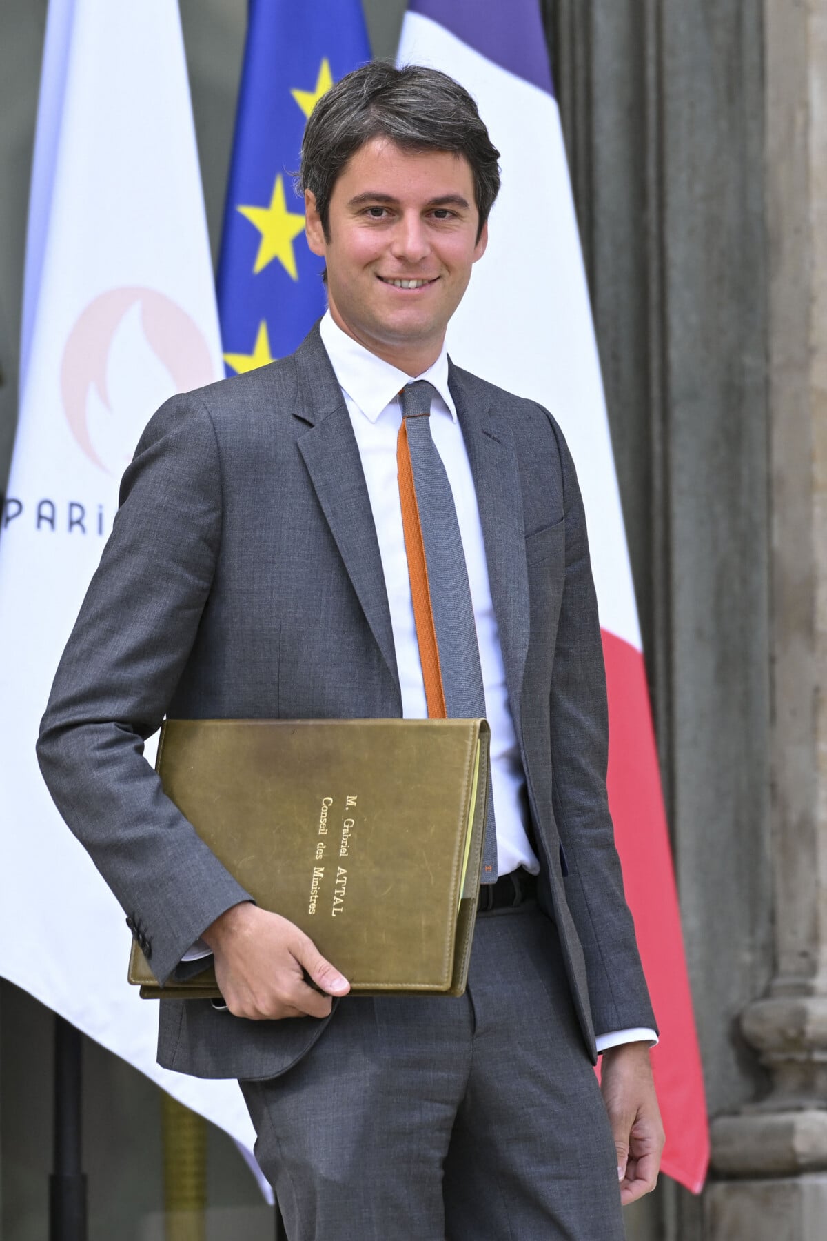 Photo : Gabriel Attal à la sortie du conseil des ministres, au palais ...