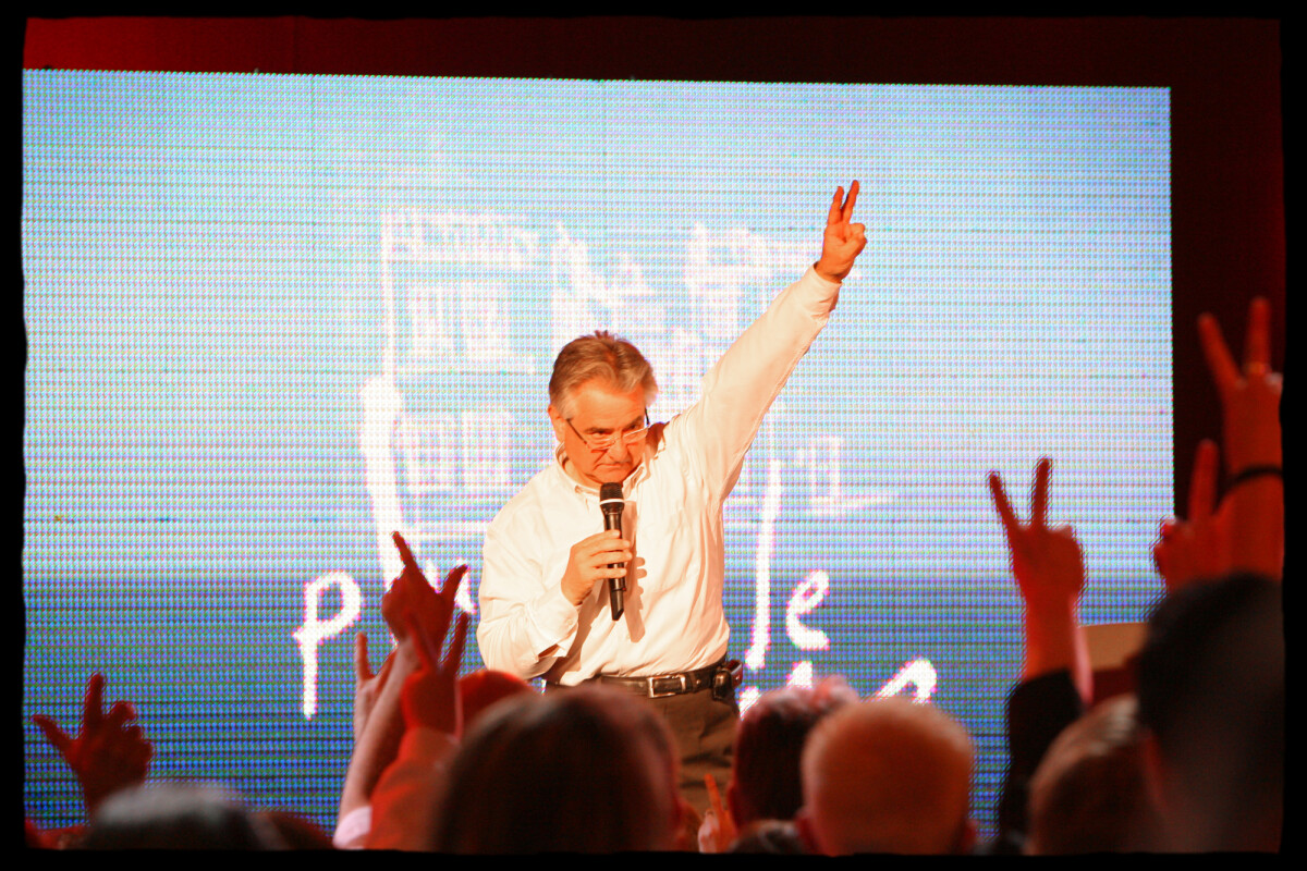 Photo : JEAN PIERRE DESCOMBES - PREMIER SALON DE LA TELEVISION A PARIS ...