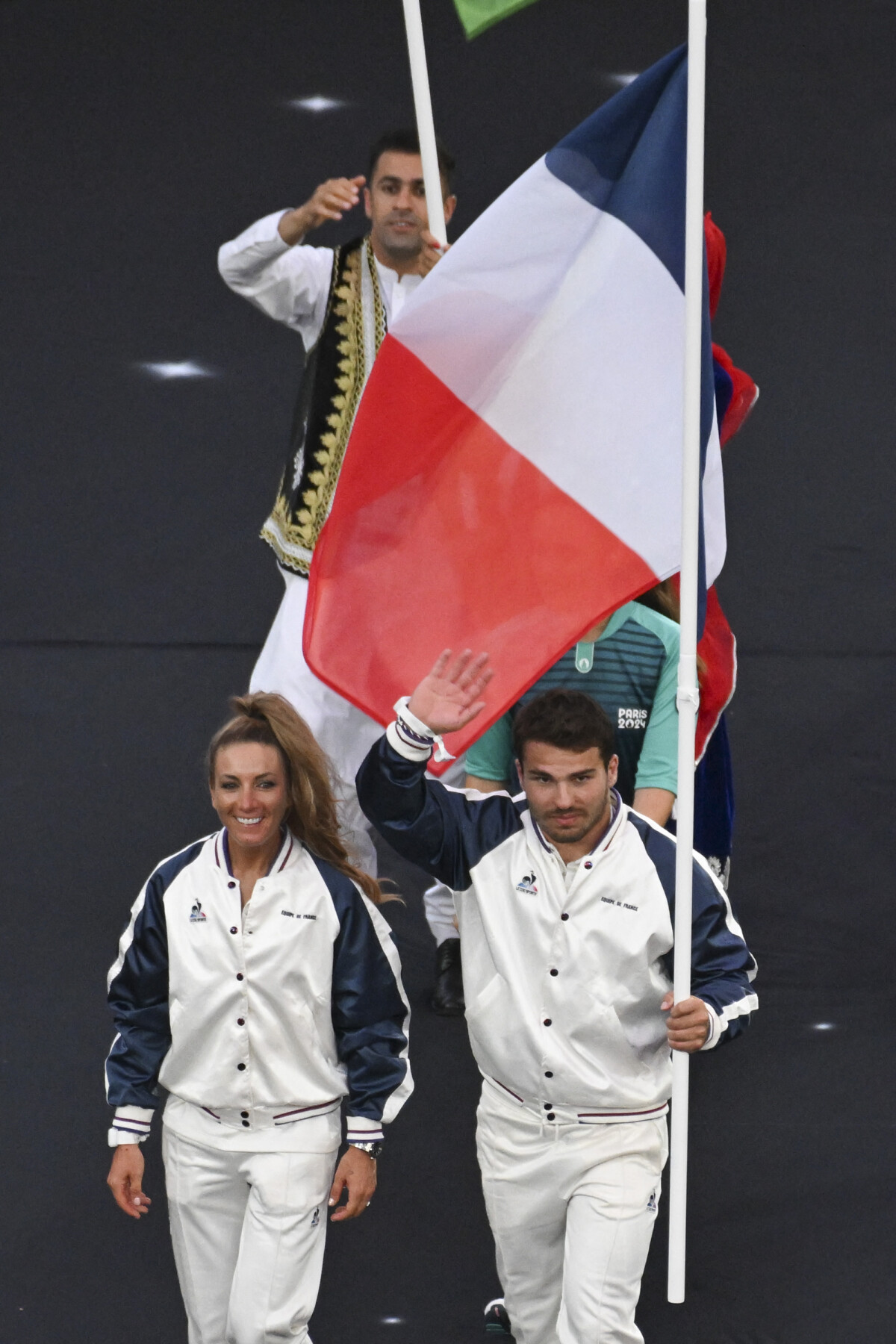 Photo : Antoine Dupont et Pauline Ferrand-Prévôt lors de la cérémonie ...
