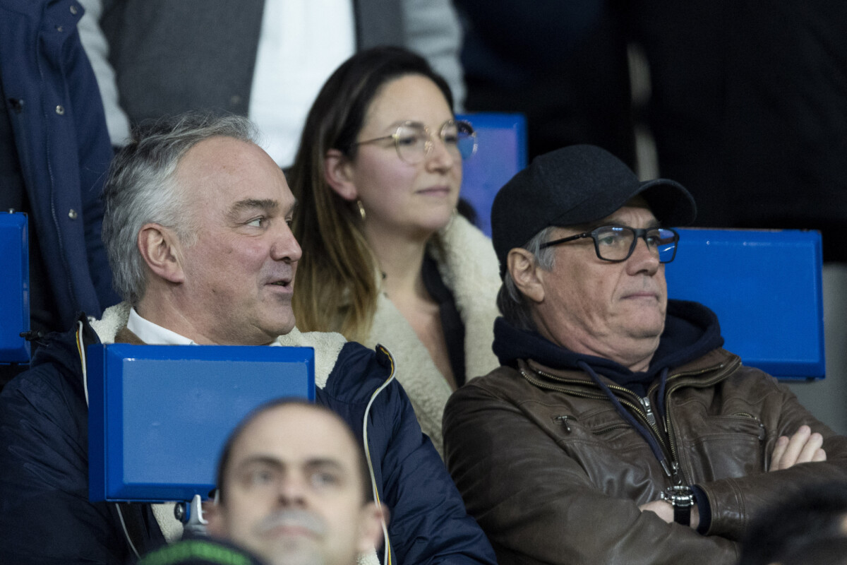 Photo : Olivier Truchot, Alain Marschall - People dans les tribunes du ...