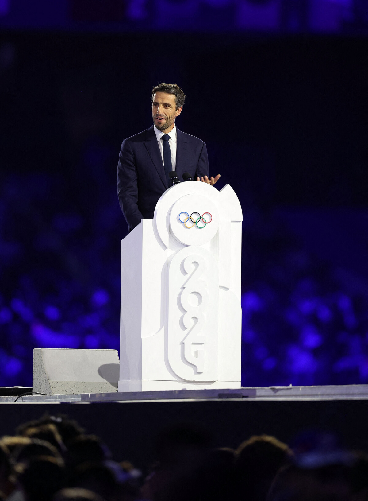 Photo : En effet, Tony Estanguet a encore du pain sur planche PARIS, 11 ...