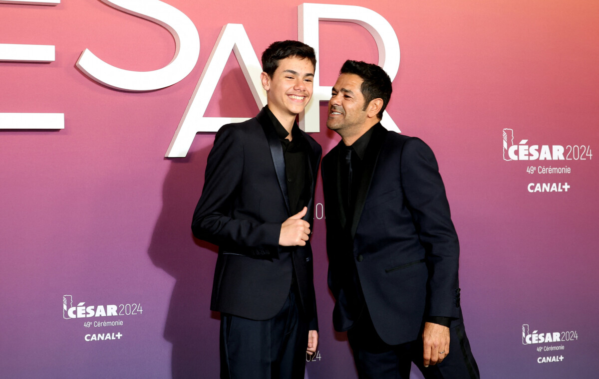 Photo : Jamel Debbouze et son fils Léon - Photocall des lauréats (press ...