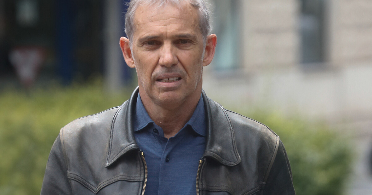 Paul Belmondo inconsolable : une nouvelle photo suscite une émotion ...
