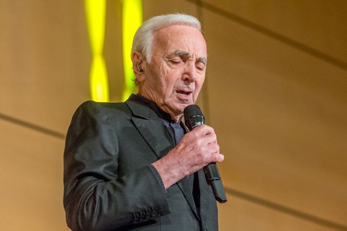 Photo : Charles Aznavour en concert à l'Office des Nations Unies à ...