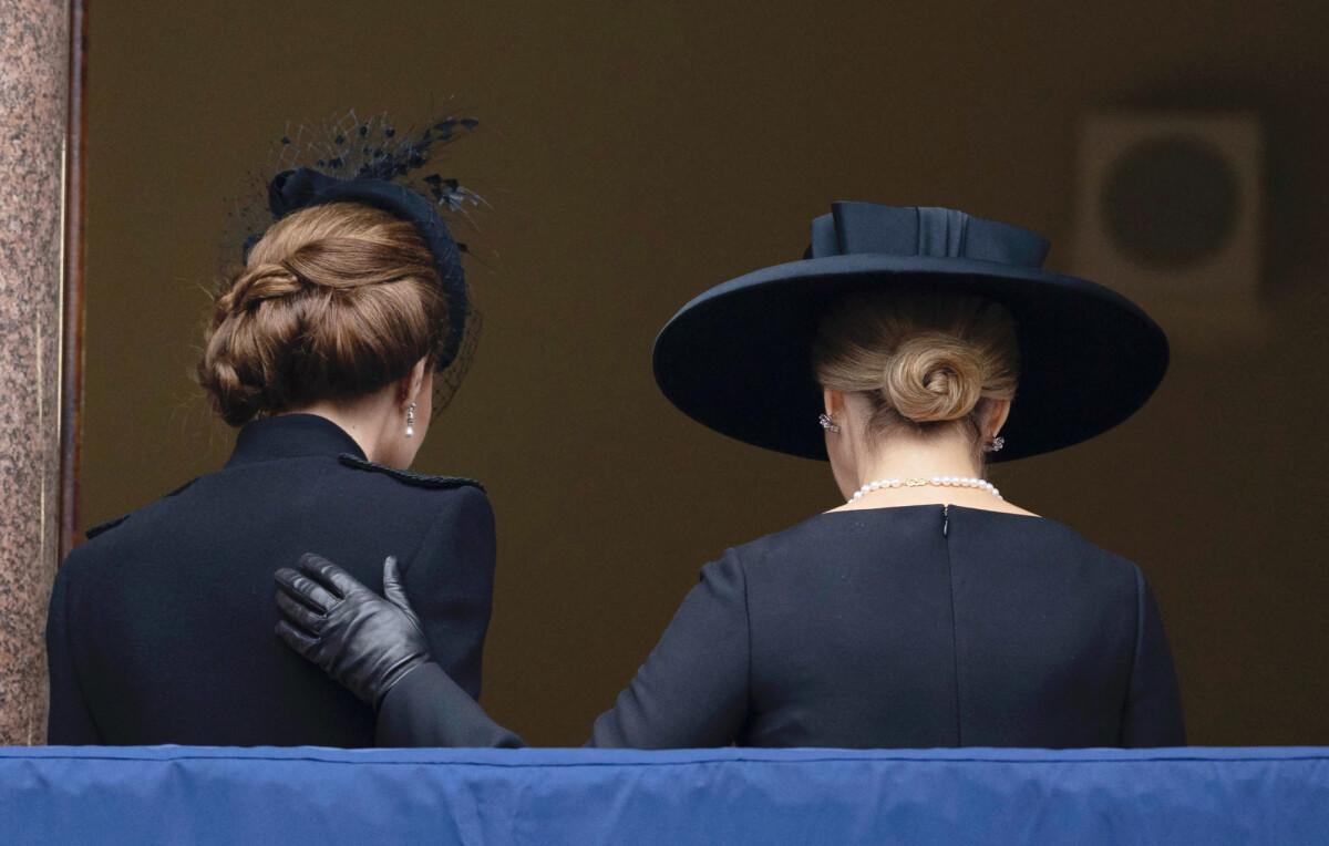 Photo : Catherine Kate Middleton, princesse de Galles et Sophie Rhys ...
