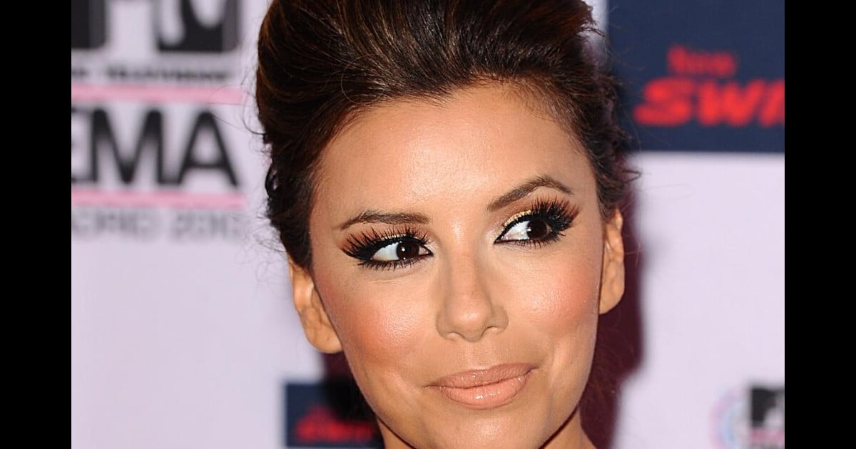 Eva Longoria : Make-up faux pas pour une soirée avec un charmant acteur ...