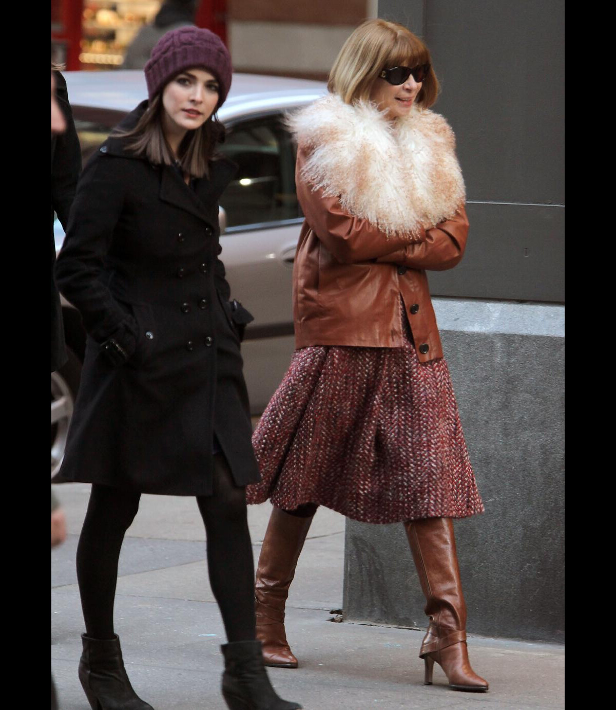 Photo : Anna Wintour et sa fille Bee Shaffer dans les rues de Soho à ... Photo : Anna Wintour et sa fille Bee Shaffer dans les rues de Soho à ...