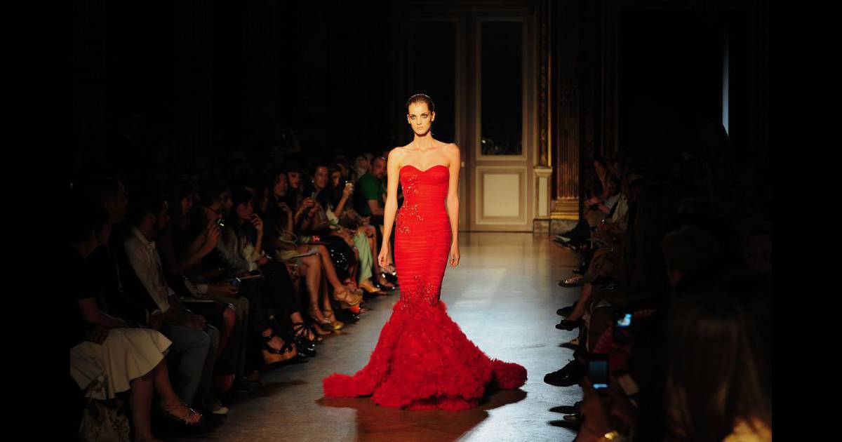 Défilé Haute Couture collection automne-hiver 2011-2012 Zuhair Murad ...
