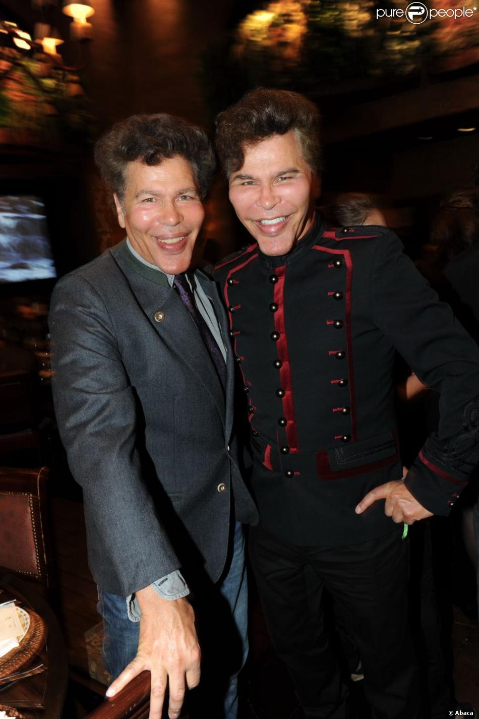 Igor et Grichka Bogdanoff, à Paris, en juin 2011. - Purepeople