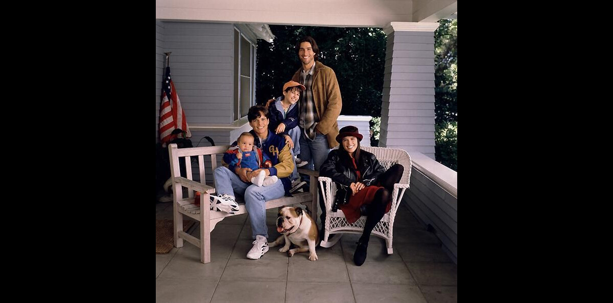 Photo : La famille Salinger au grand complet et tout sourire dans la ...