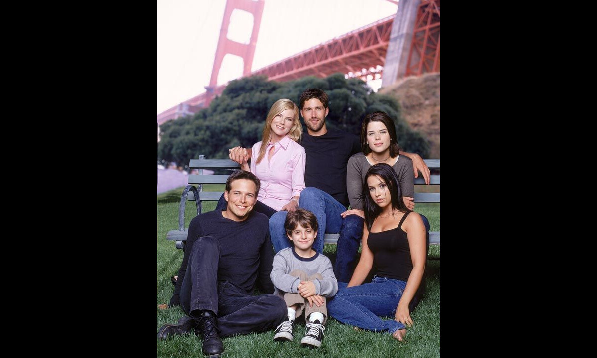 Photo : La famille Salinger a bien grandi dans la Vie à Cinq ! - Purepeople