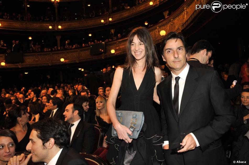 Charlotte Gainsbourg et Yvan Attal sont parents d'une petite Joe depuis ...