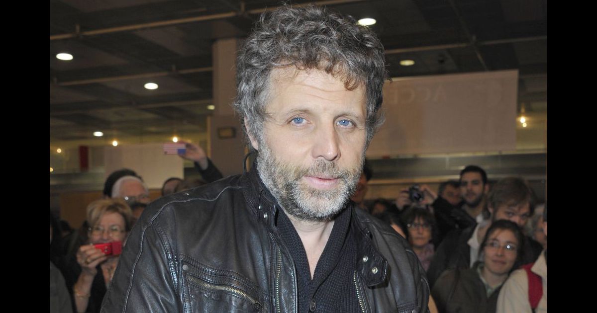 Stéphane Guillon en mars 2012 à Paris - Purepeople