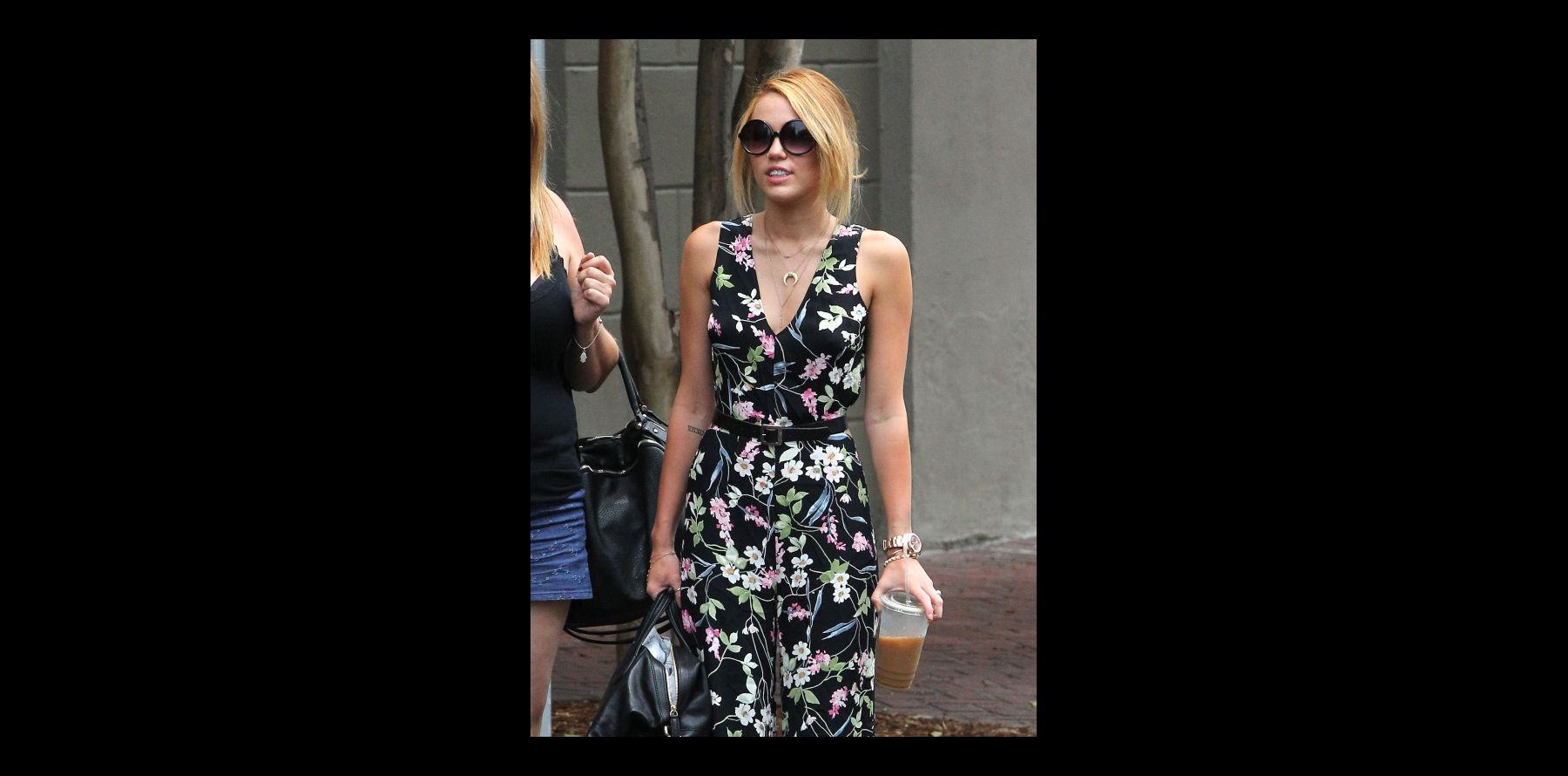 Miley Cyrus : De nouveaux sous-vêtements pour surprendre son fiancé ...