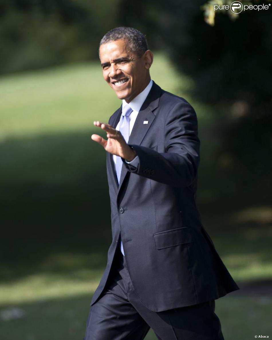 Barack Obama à Washington le 21 août 2012 dans les jardins de la Maison ...