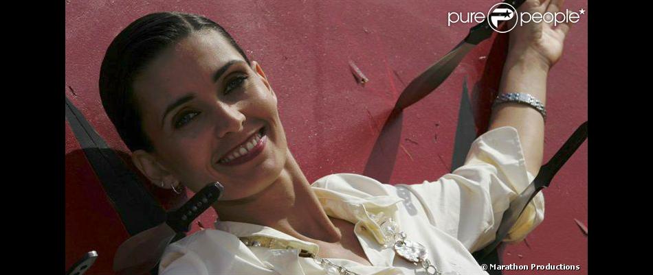 Adeline Blondieau Dans Sous Le Soleil Purepeople