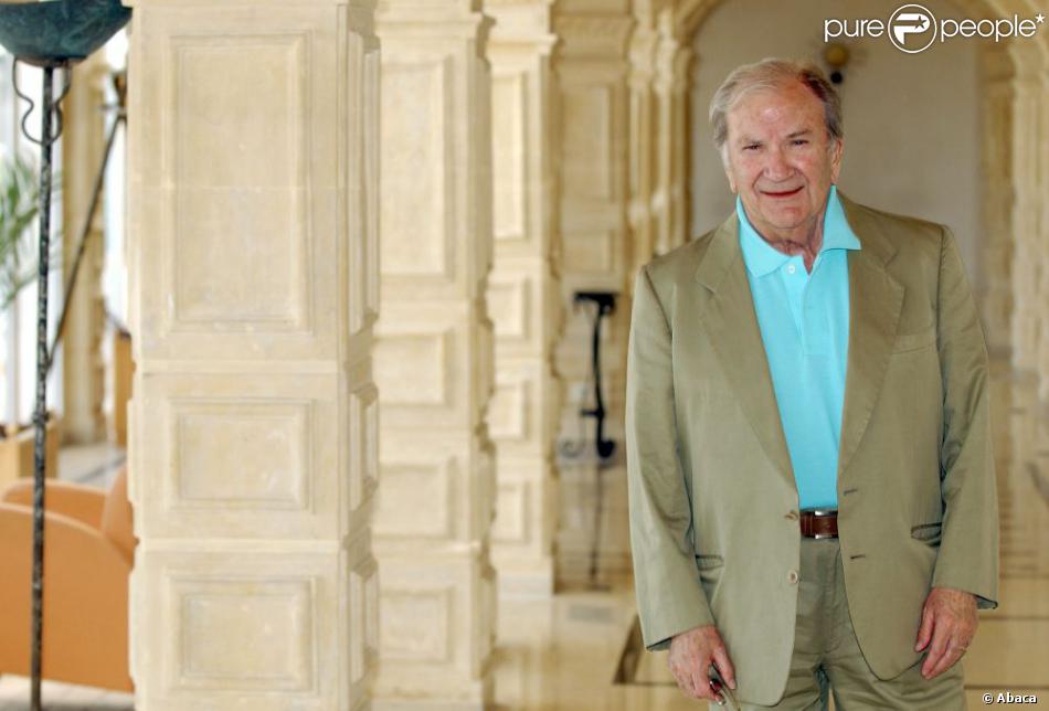 Pierre Mondy en 2006. - Purepeople