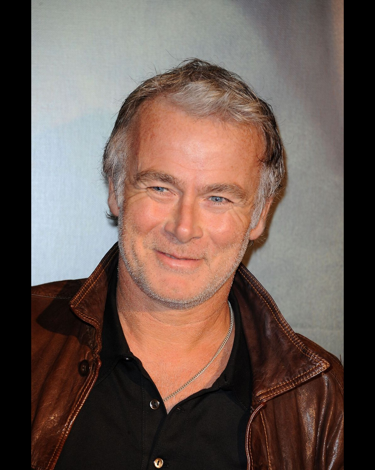 Photo : Franck Dubosc lors de la première d'Intouchables à Paris le 18 ...