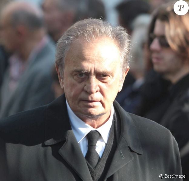 Roger Hanin : Un fils caché de 23 ans pour l'acteur de 87 ans - Purepeople