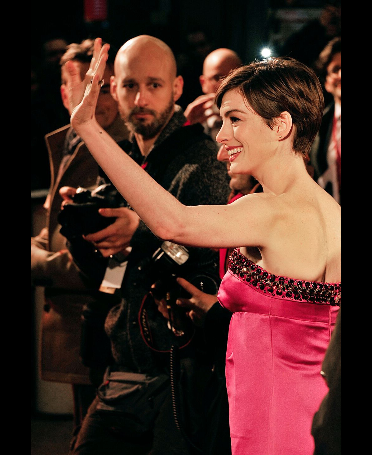 Photo : Anne Hathaway (Fantine) arrive à la première du film Les ...