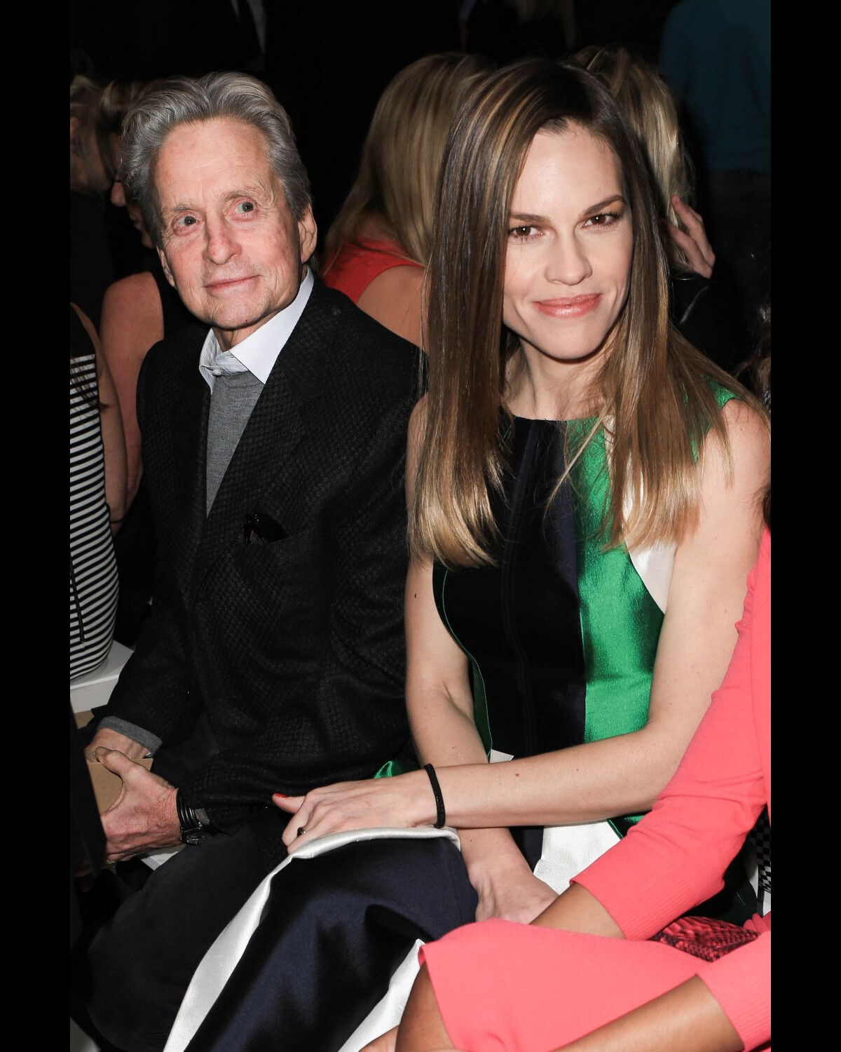 Photo : Michael Douglas et Hilary Swank ont également assisté au défilé ...