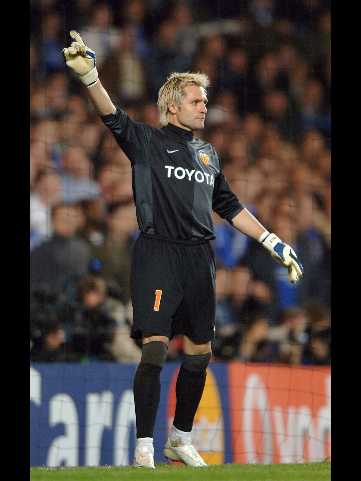 Photo : Santiago Cañizares à Londres le 4 avril 2007. - Purepeople