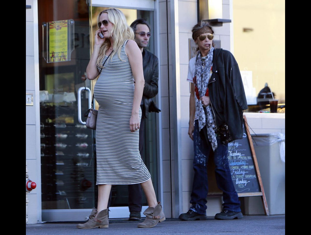 Photo : Exclu - Malin Akerman, enceinte, a ignoré Steven Tyler dans les ...