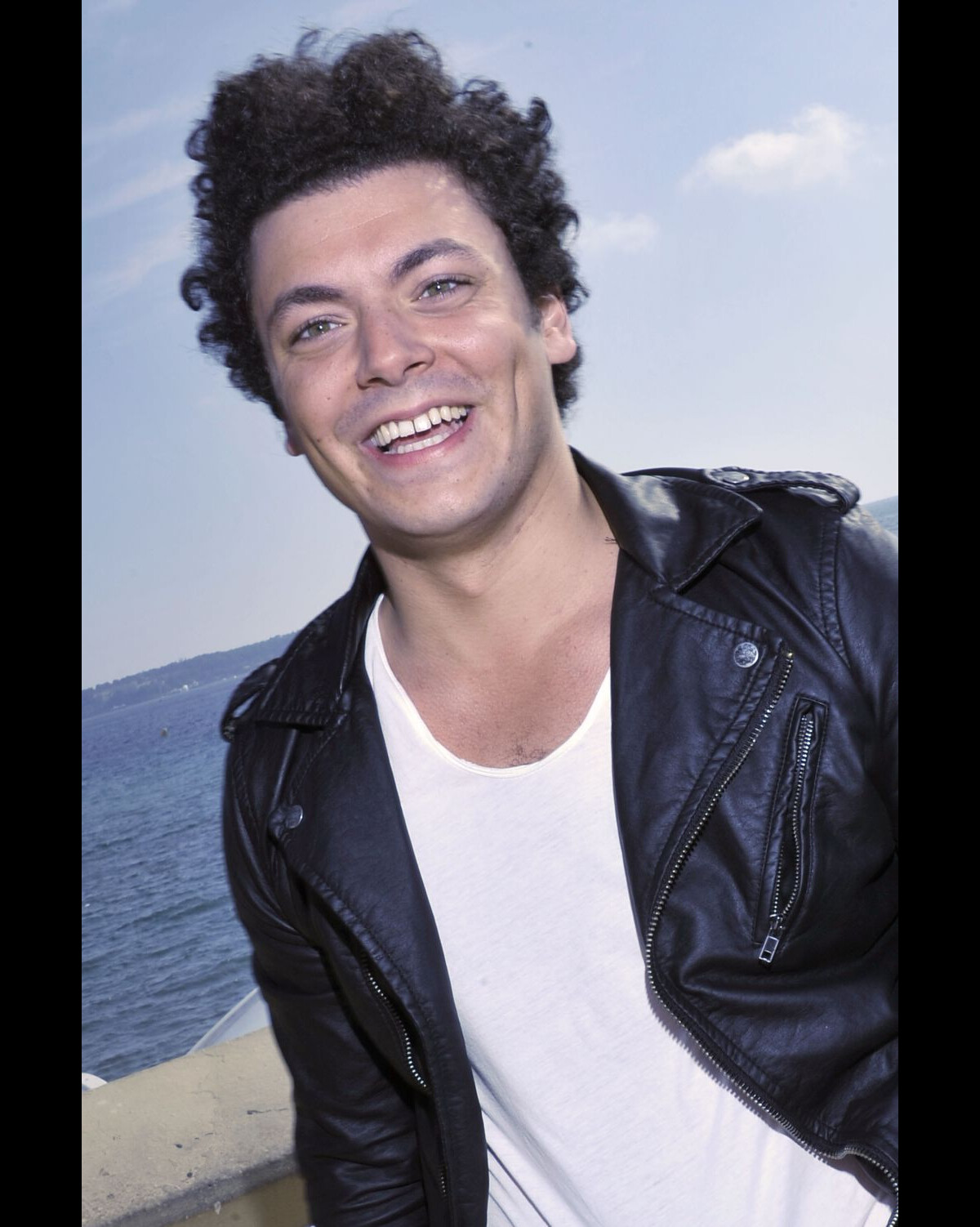 Photo : Kev Adams à Cannes, le 9 octobre 2012. - Purepeople