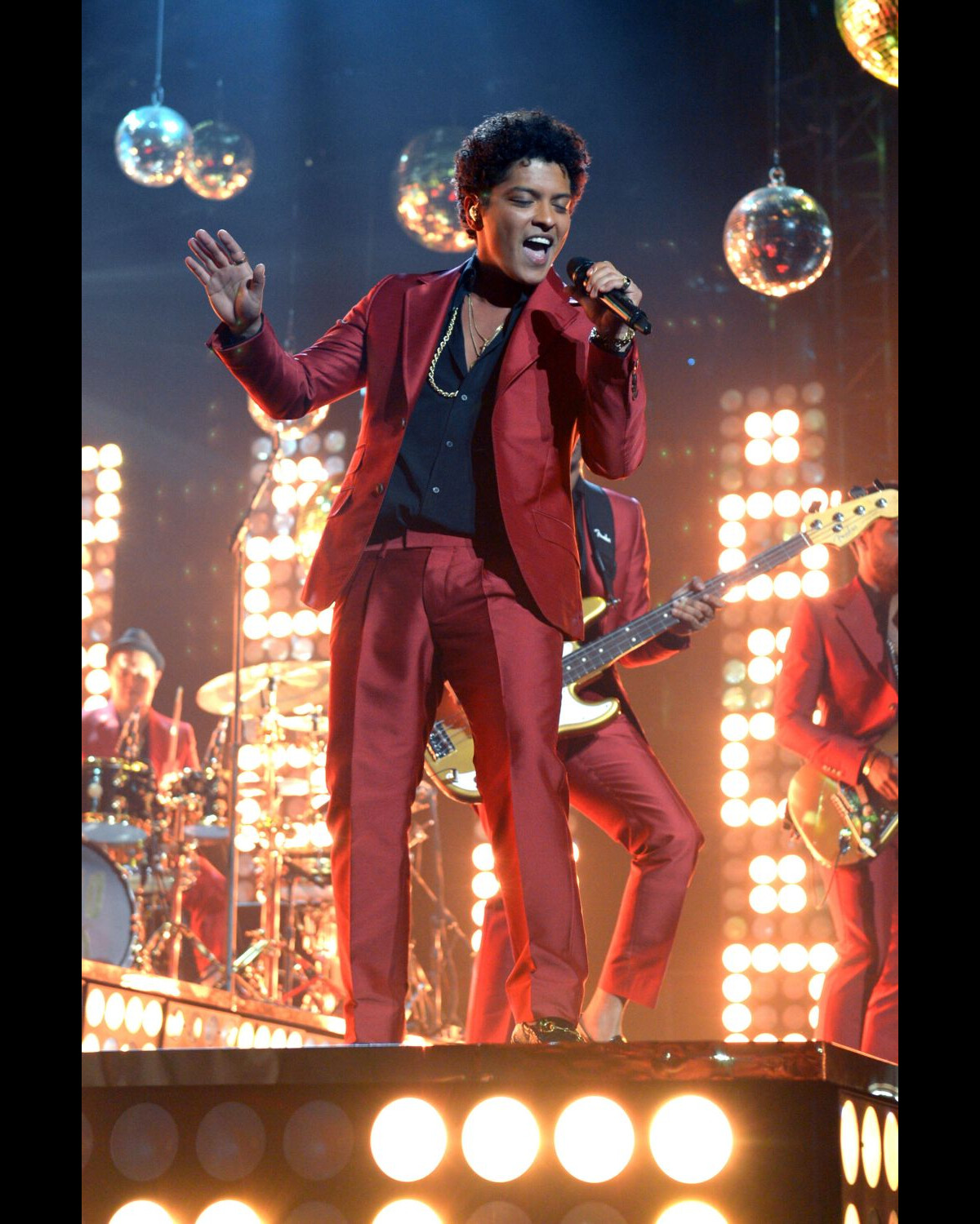 Photo : Bruno Mars sur la scène des Billboard Music Awards au MGM Grand ...