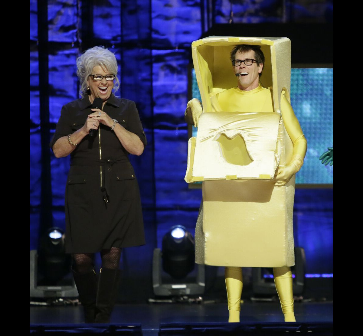 Photo : Paula Deen au côté de Kevin Bacon à la soirée de comédie "Night ...